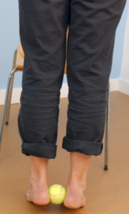 Oefening: maak je achterste scheenbeenspier sterker om efficiënter te ...