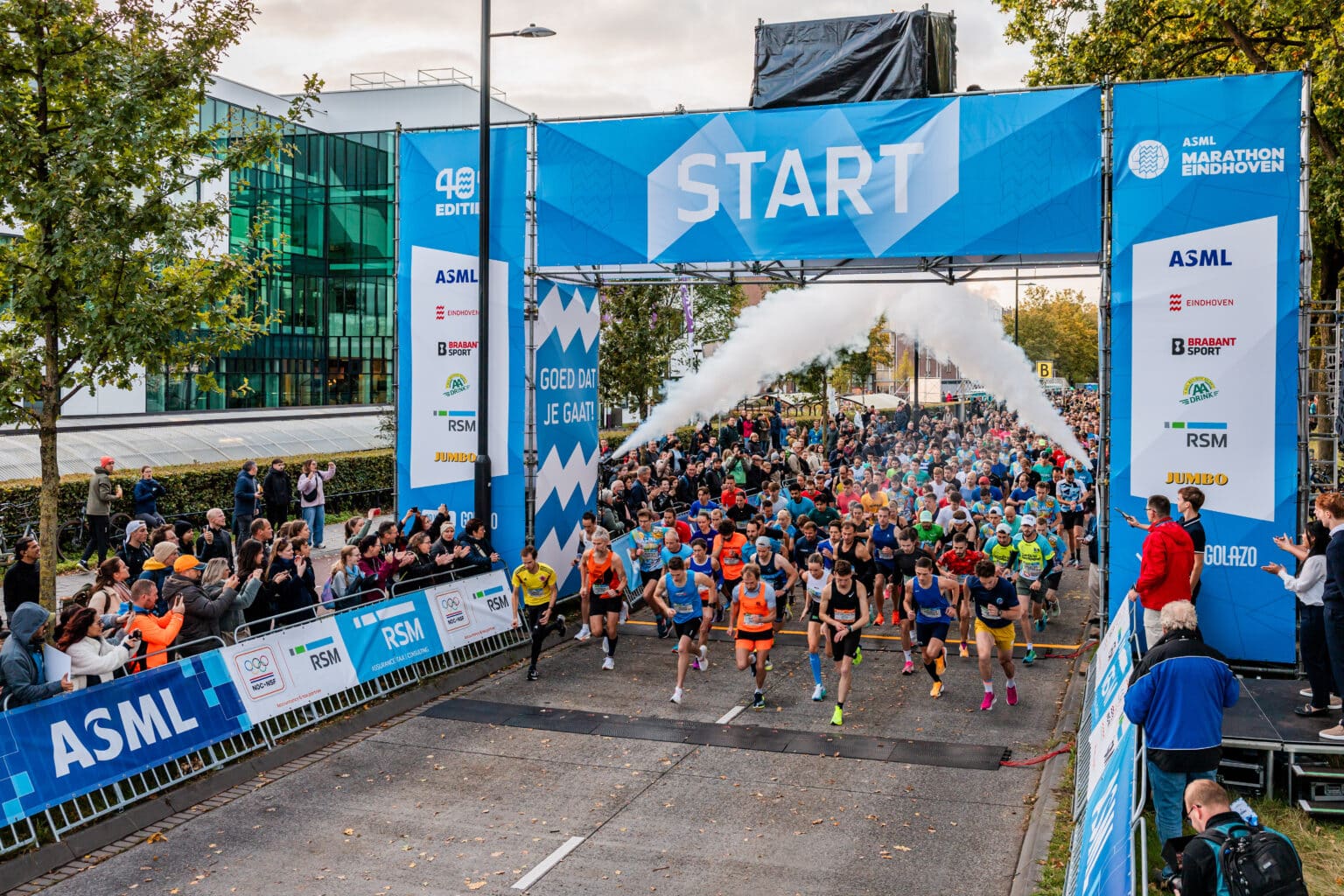 Tips voor op wedstrijddag: van ontbijt tot warming-up - RunningNL